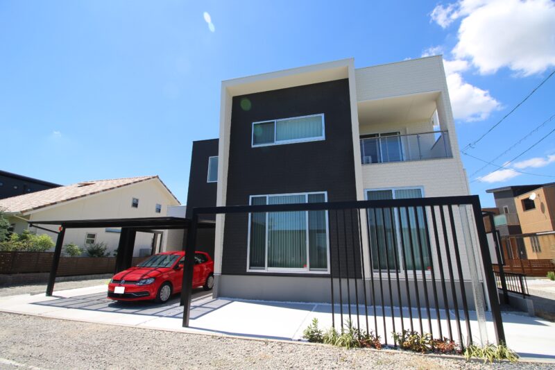 エクステリア施工事例 NO.2350909「スクリーンと木目が映えるファサード」岡山県のエクアライブ推奨店 株式会社 エバーグリーン ...